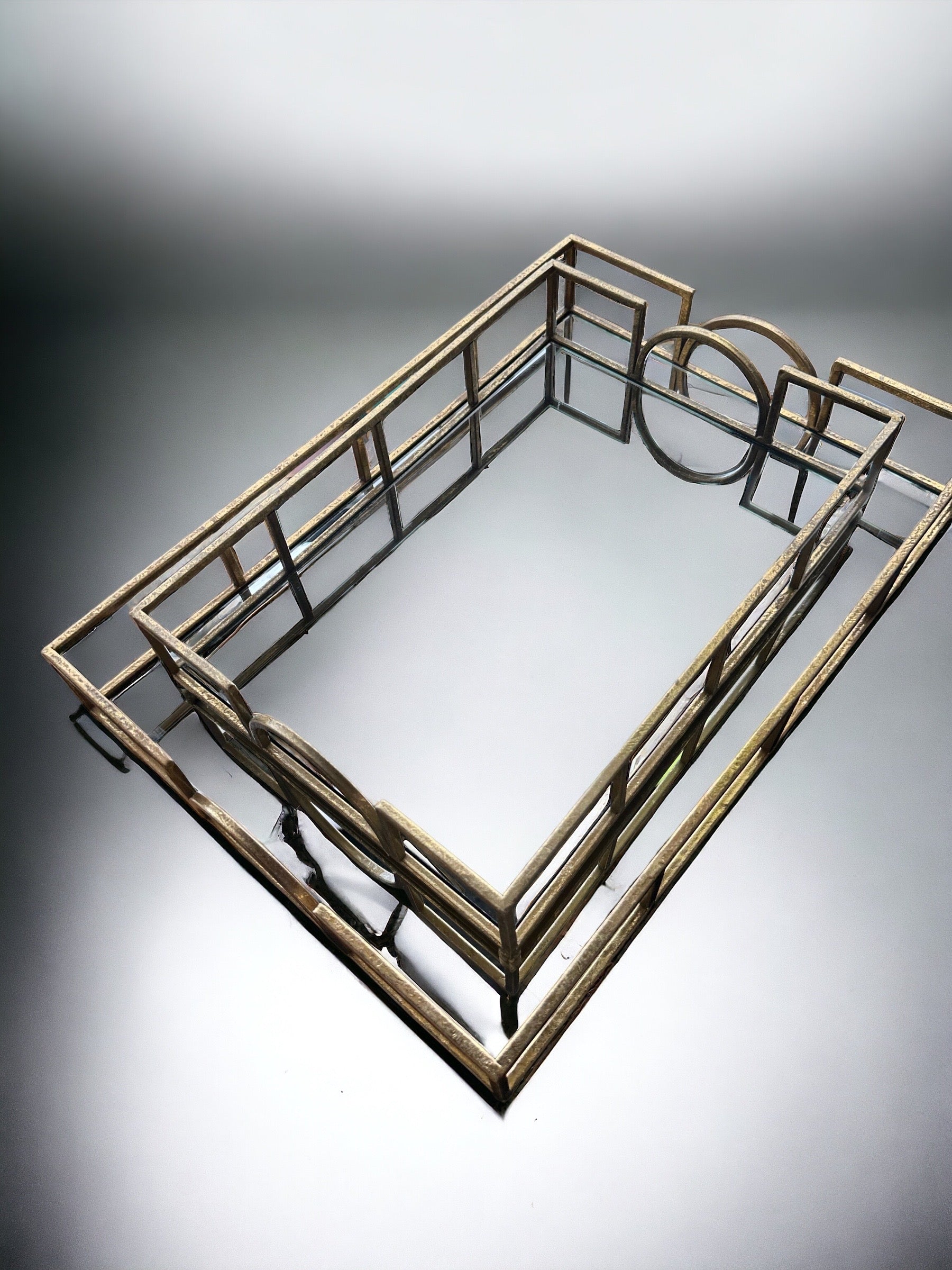 Mirrored Trays – Glasshouse Interior