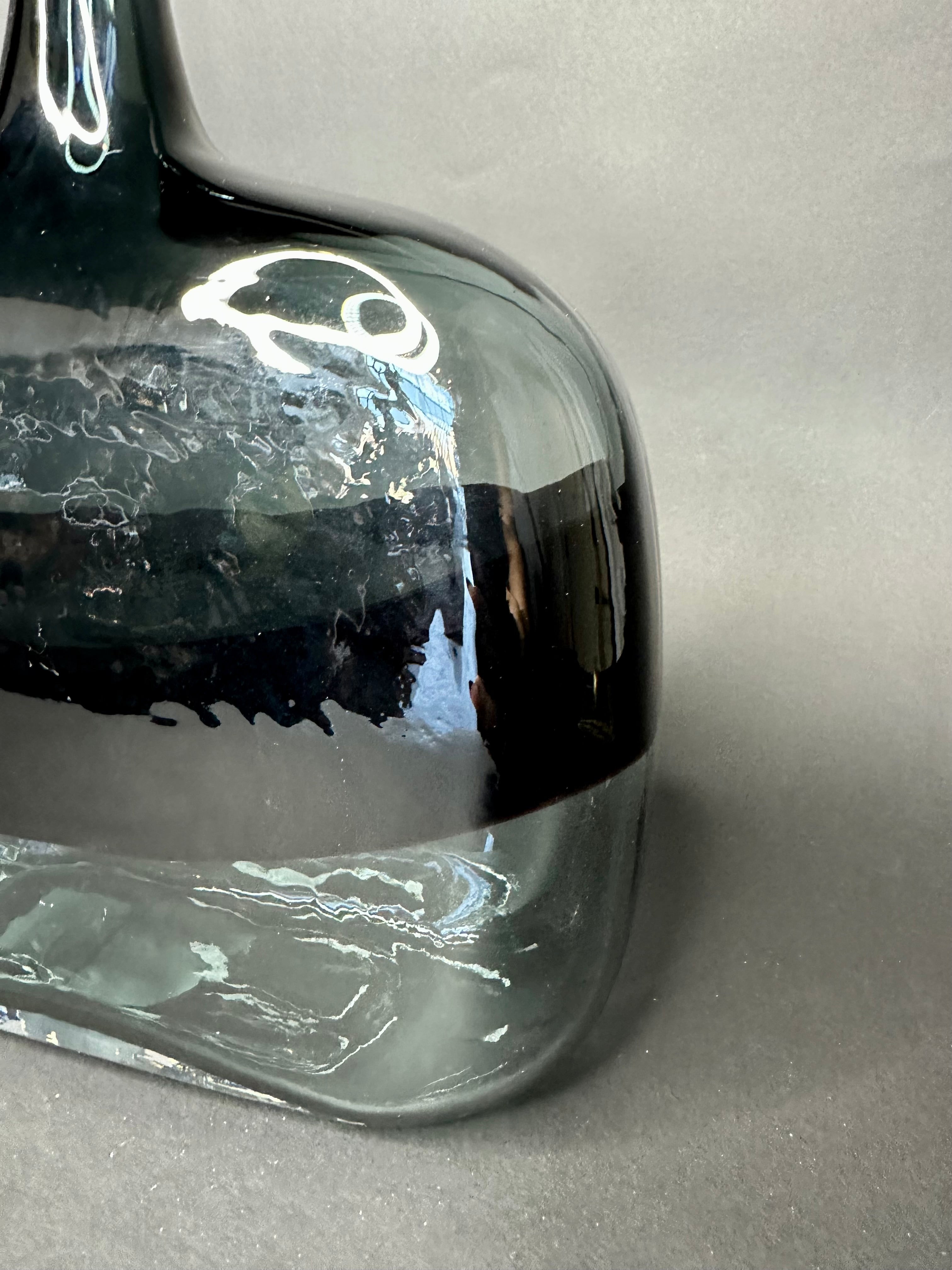 Smokey - 2 Toned Glass Vase – Glasshouse Interior